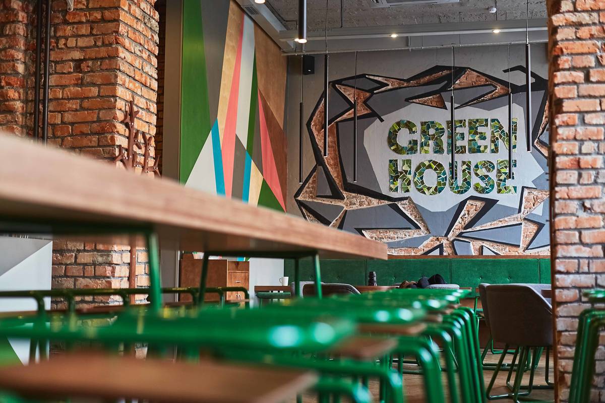 42.065P GreenHouse coffee house | design studio LEFTdesign