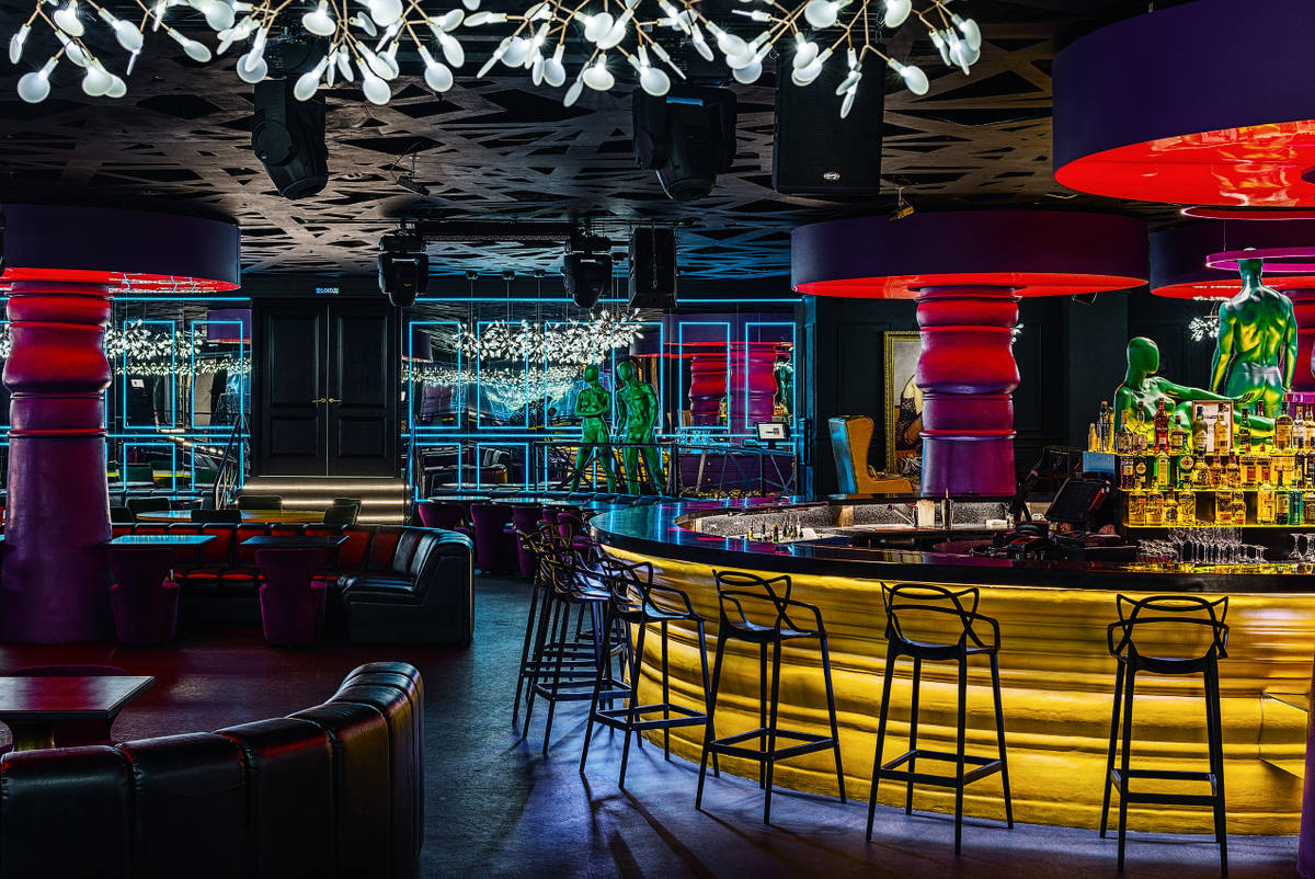 42.090P the MODS bar | design studio LEFTdesign